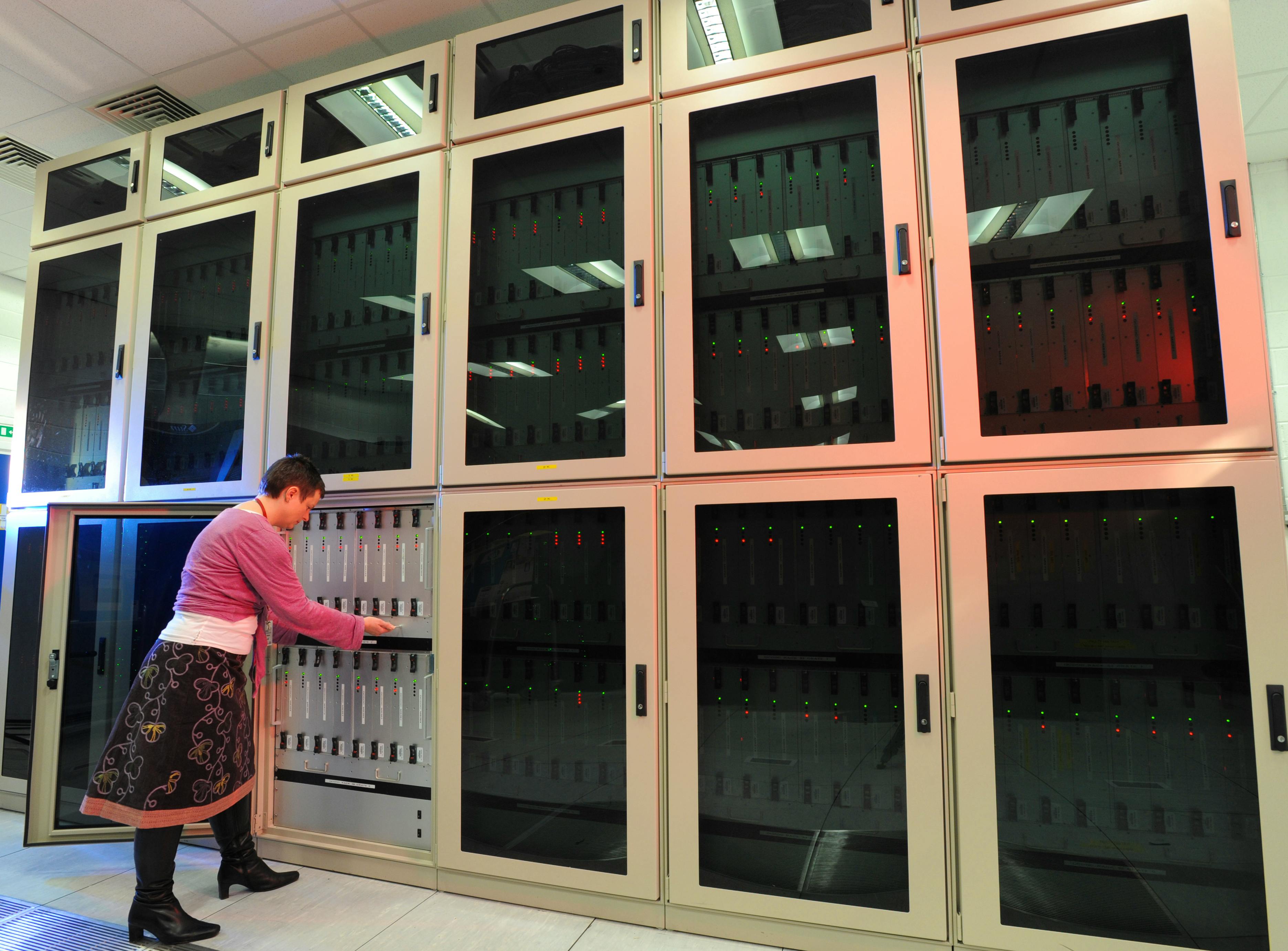 QCDOC: QUANTUM CHROMODYNAMICS ON A CHIP — Shorthand Social