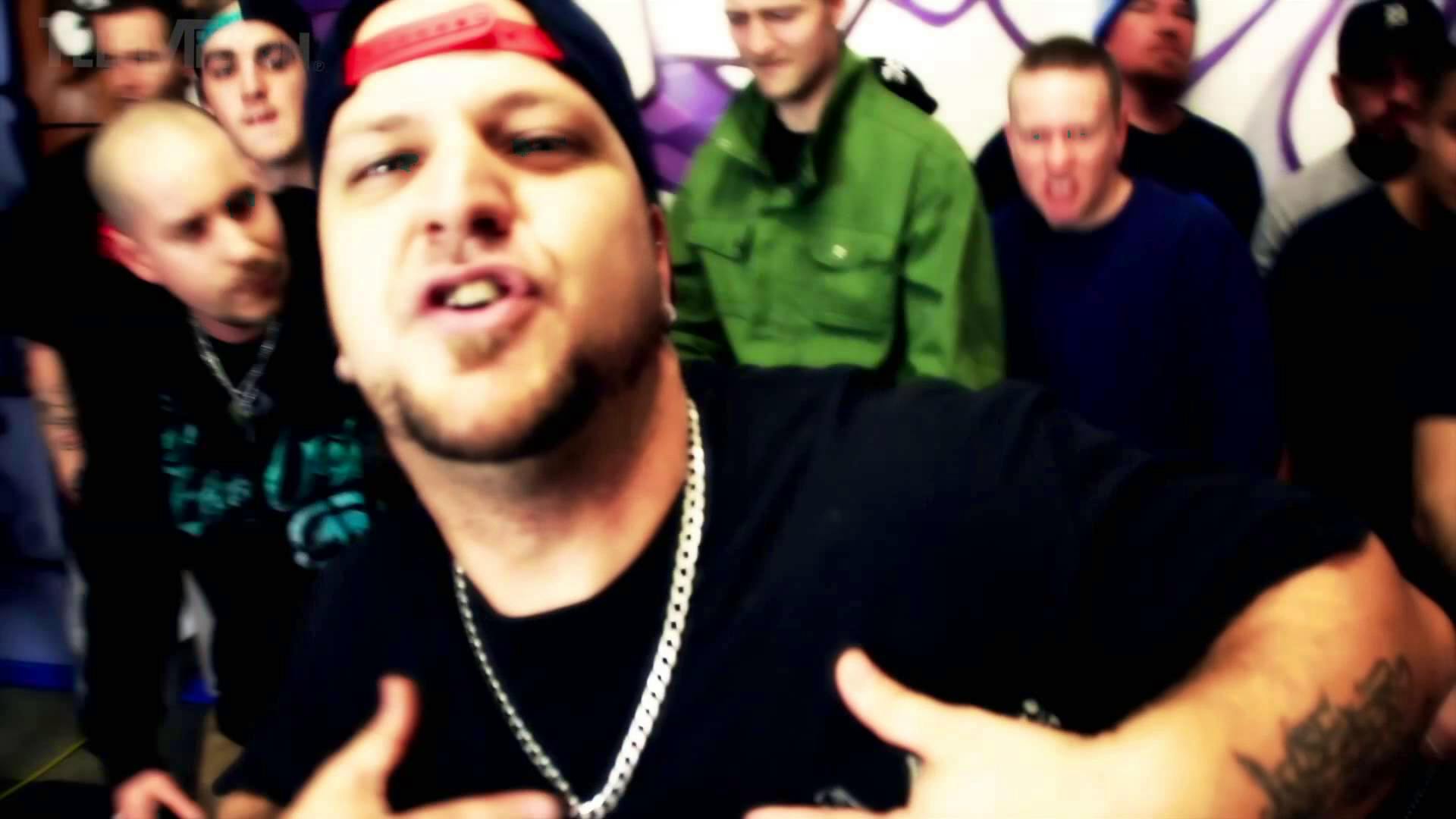 Izzy n The Profit — Shorthand Social