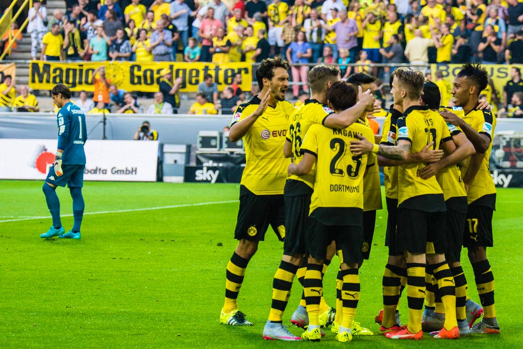 L"année 2015 du Borussia Dortmund en 10 matches. — Shorthand Social