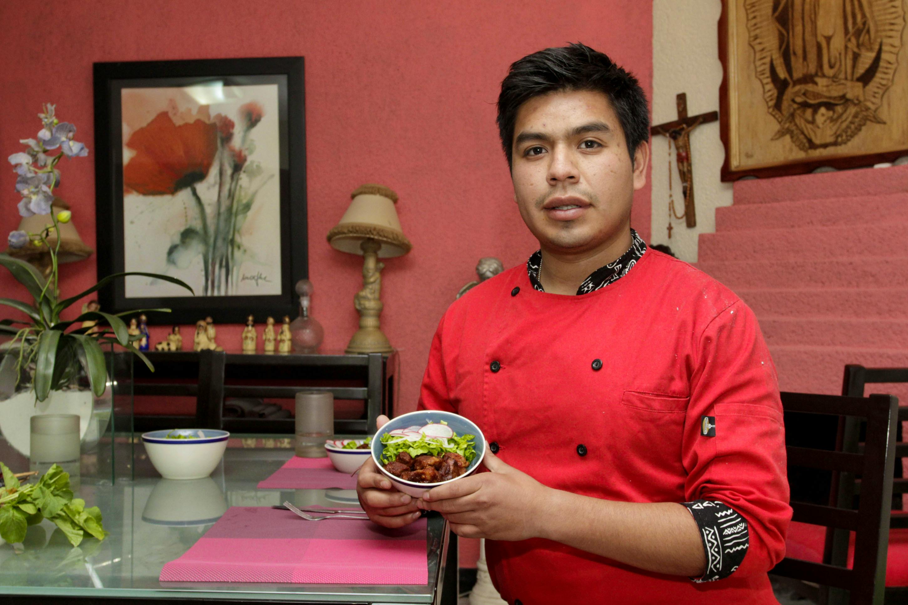 El tradicional sabor del cochito horneado — Shorthand Social