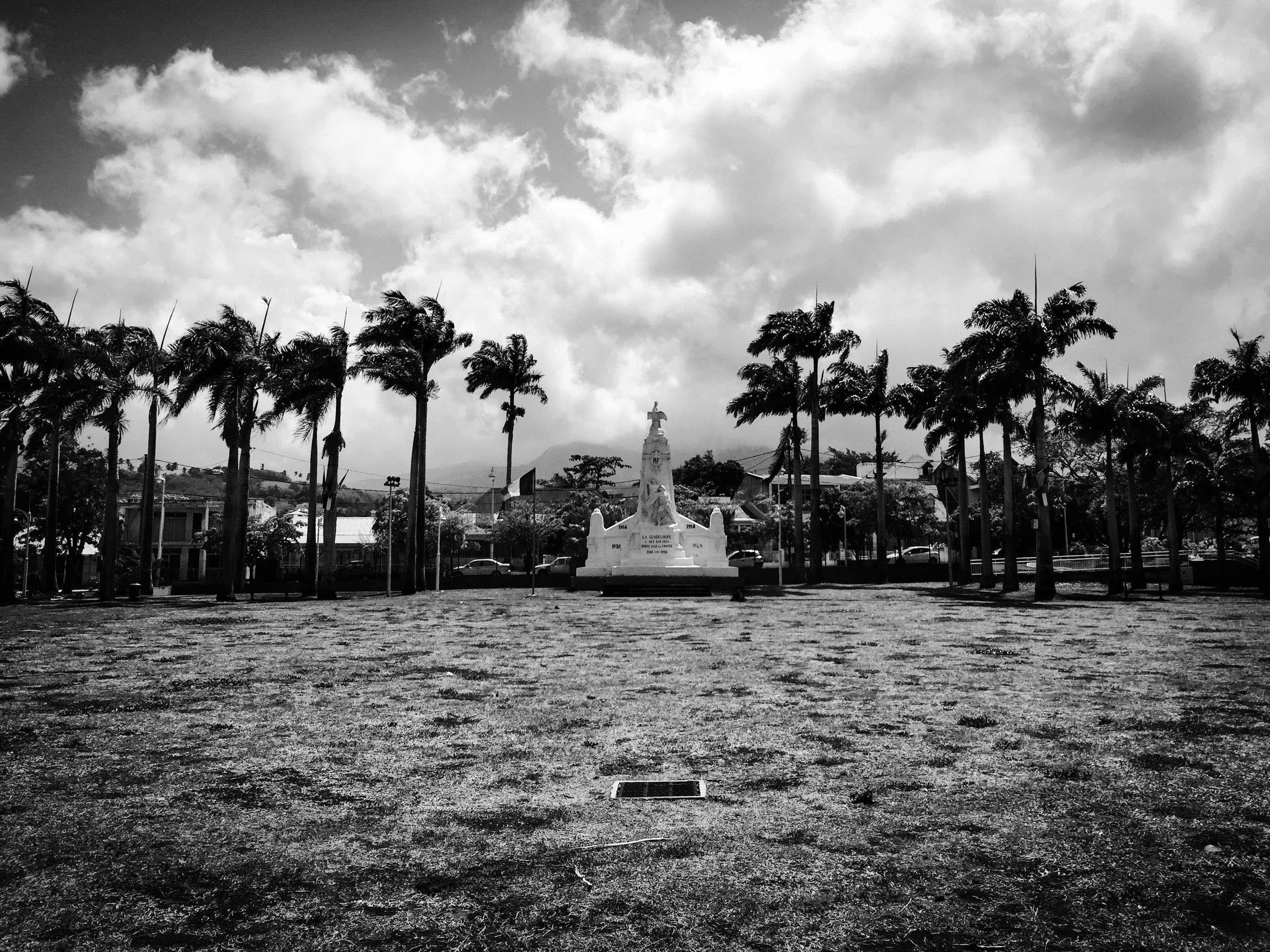 L"été Gwada — Shorthand Social