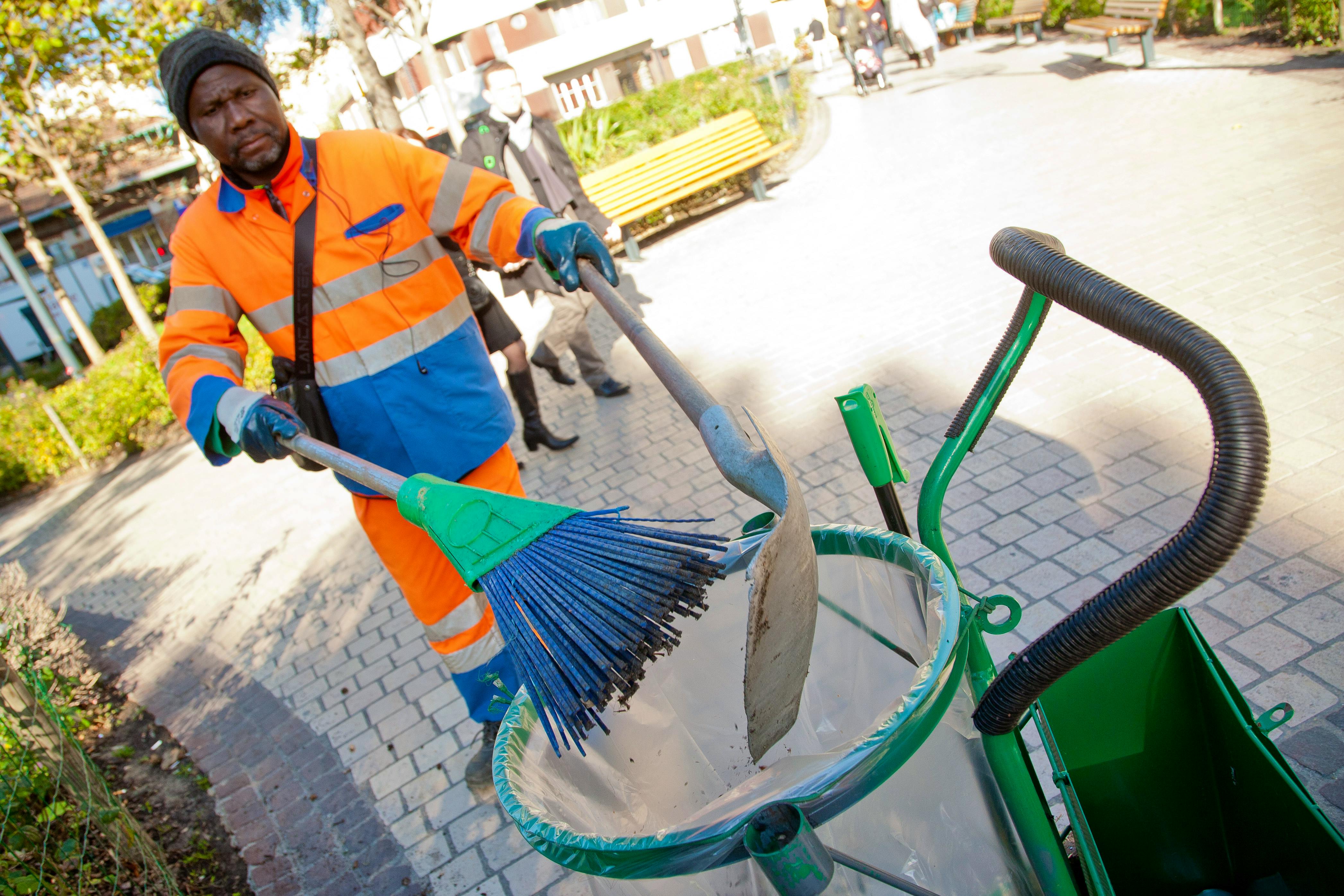 La propreté en ville, c"est l"affaire de tous ! — Shorthand Social