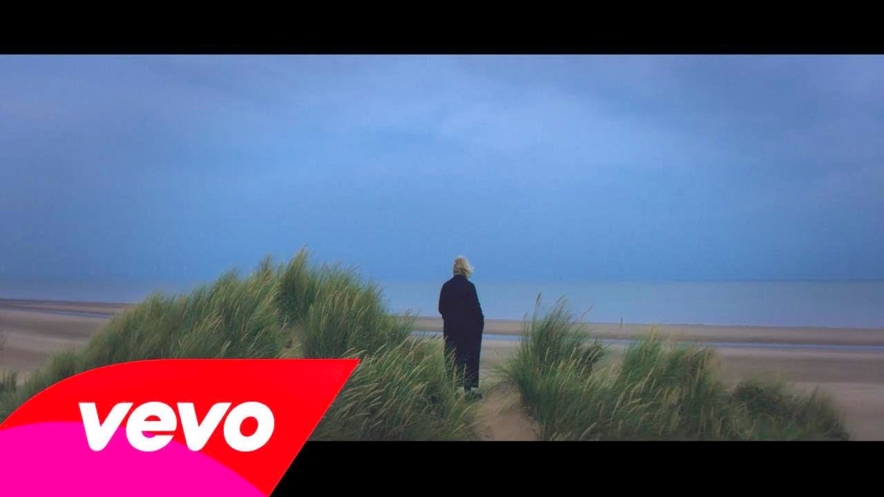 Artist: Låpsley — Shorthand Social